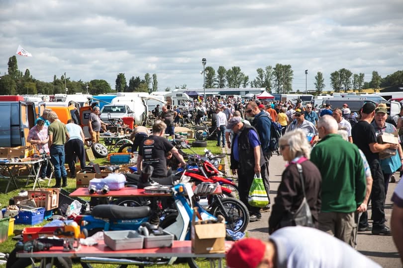 ‘Normous Newark Car & Motorcycle Autojumble | Newark Showground